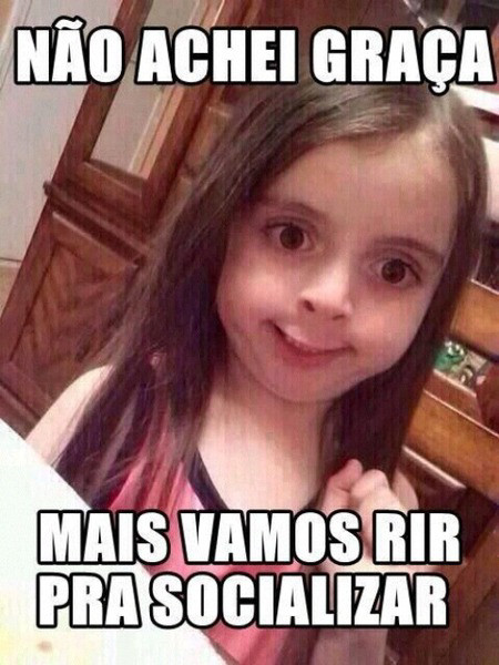 Haha.....q titulo bosta, mas vamos rir pra socializar - Meme subido por ...