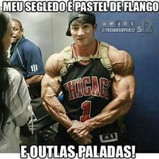 Tres sessoes de pastel , SEU FLANGO ! - Meme subido por Trafalgar ...