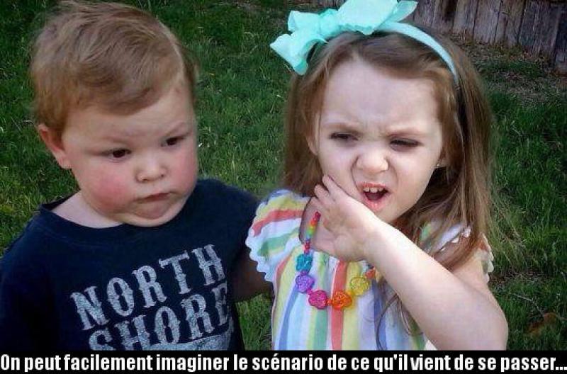 Je pense que le petit a fait un bisou a la petite, je vous laisse ...