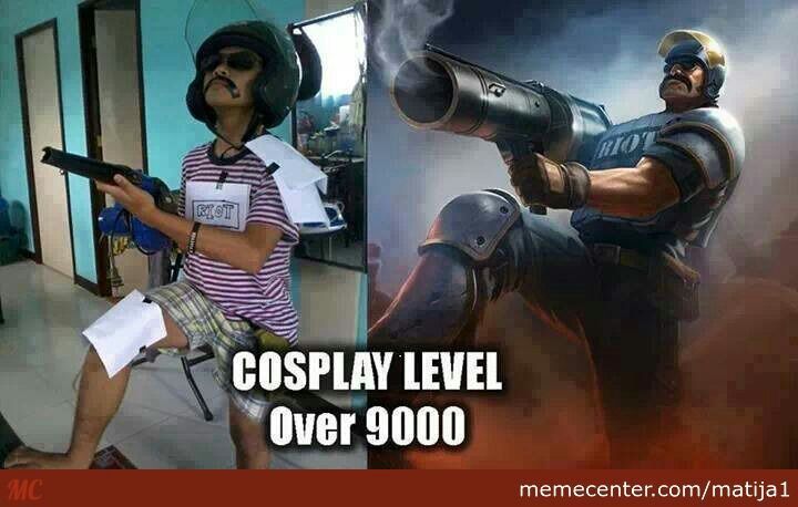 Premie por mejor cosplay del año - Meme by Josu03 :) Memedroid