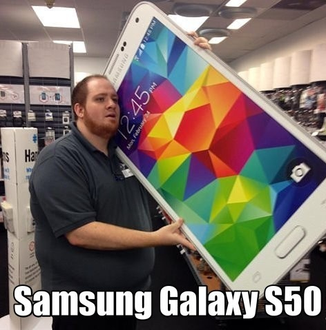 Ну ооочень большой смартфон - Meme subido por ILYUHA :) Memedroid