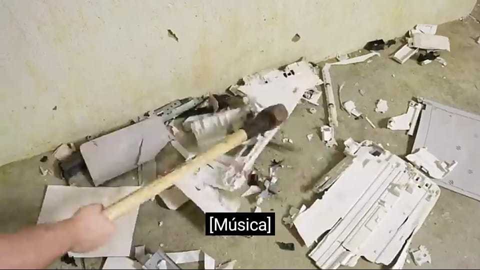 Testosterlna - Meme subido por 1un_chico_bagett :) Memedroid