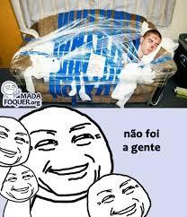 nunca confie nos amigos - Meme subido por lucasgabriel :) Memedroid