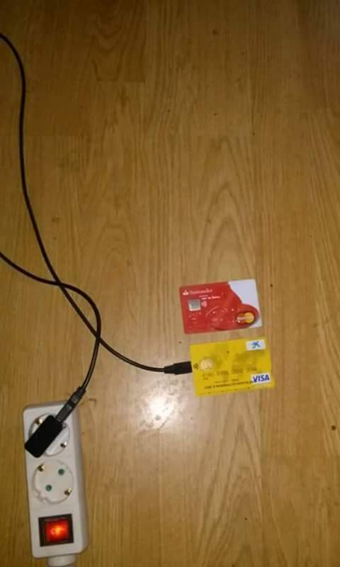 cargando la tarjeta... - Meme subido por vicente_xd :) Memedroid