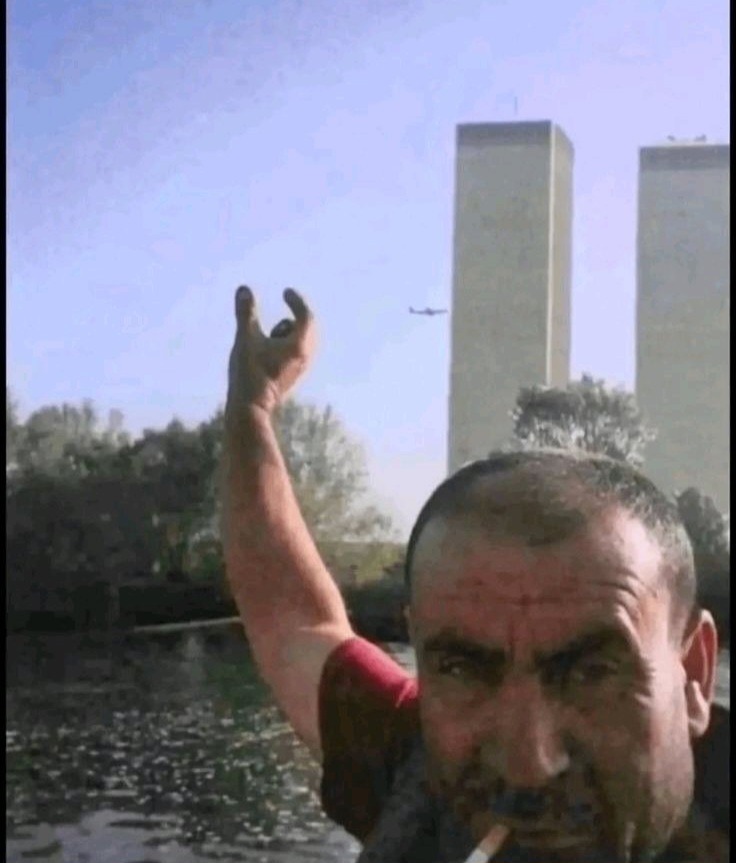 The best Hand memes :) Memedroid