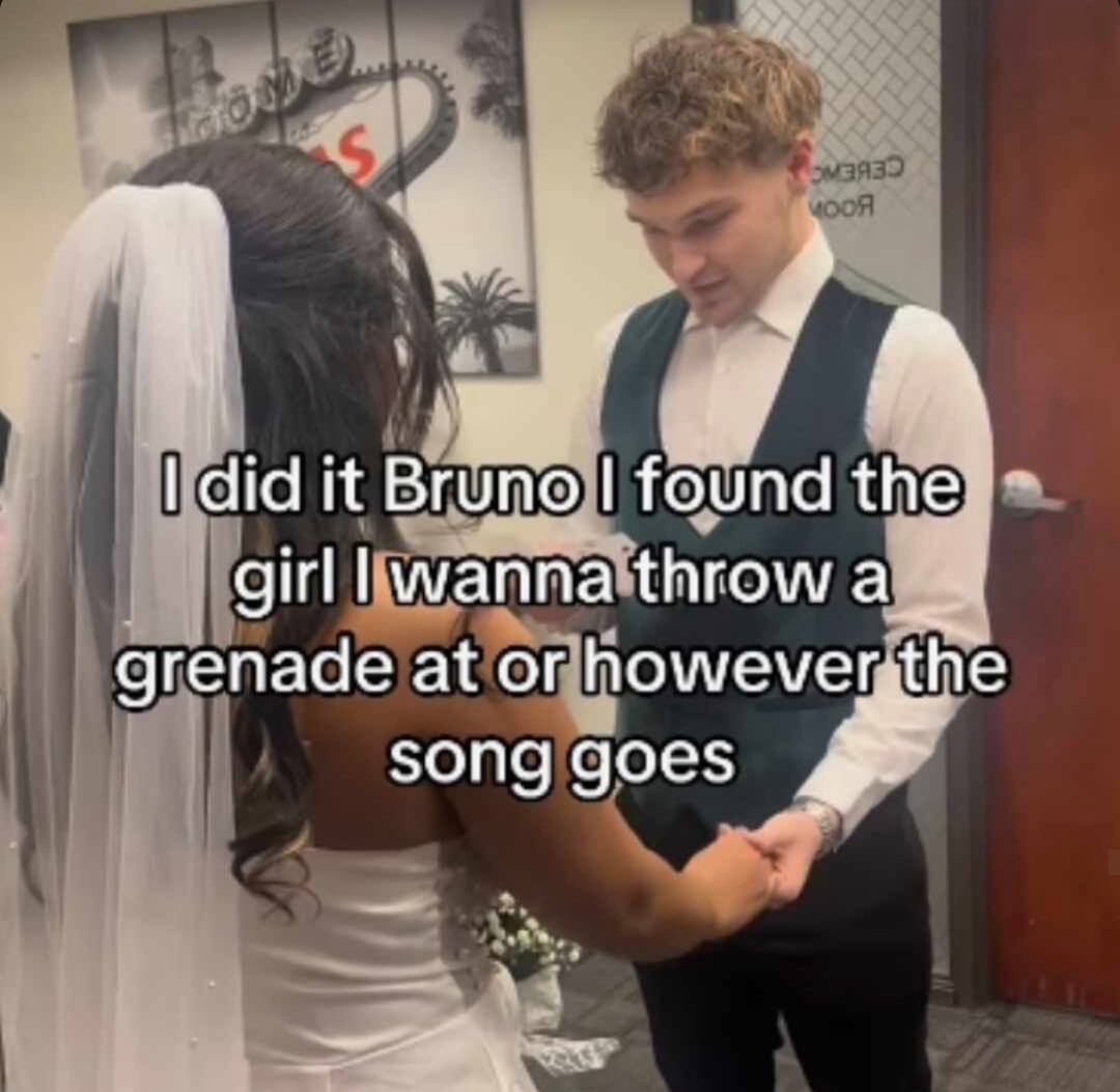 The best Grenade memes :) Memedroid